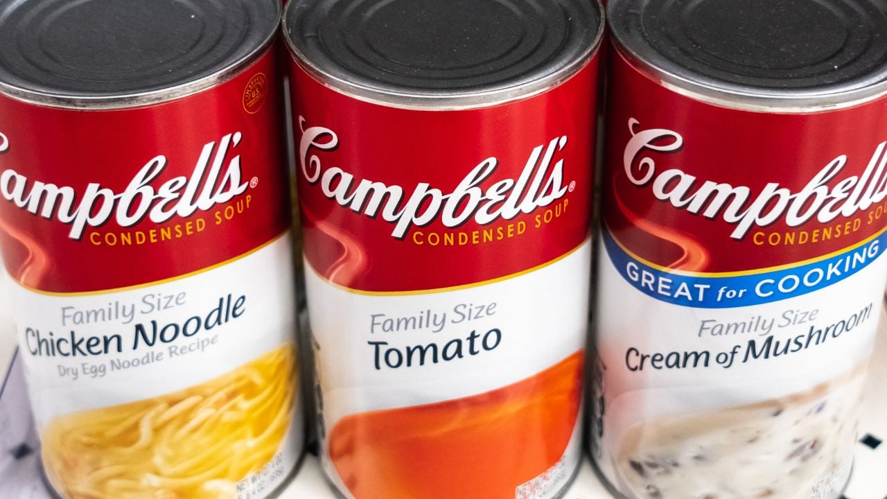 8 Guinness Record-Setting Foods Eaten in 30 Seconds by Speed Eaters ...