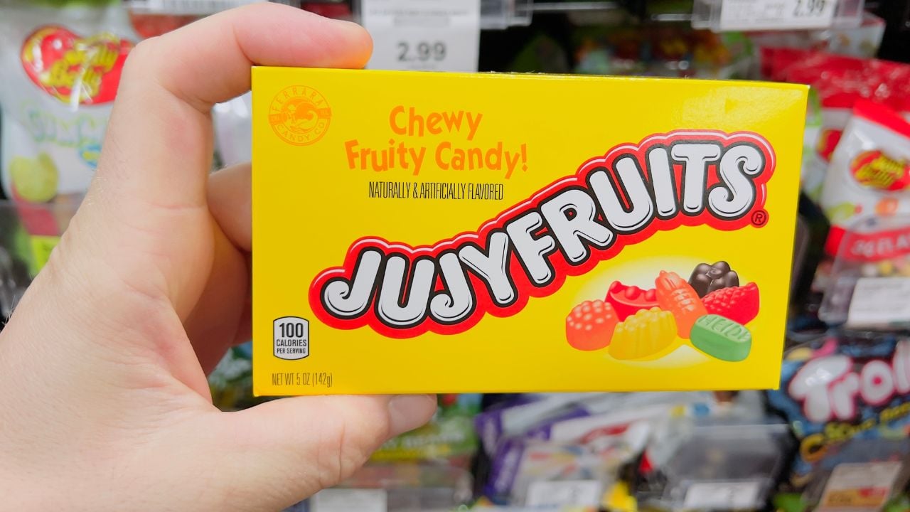 24 Old-Fashioned Candies That Need To Make a Comeback - Mindfully American