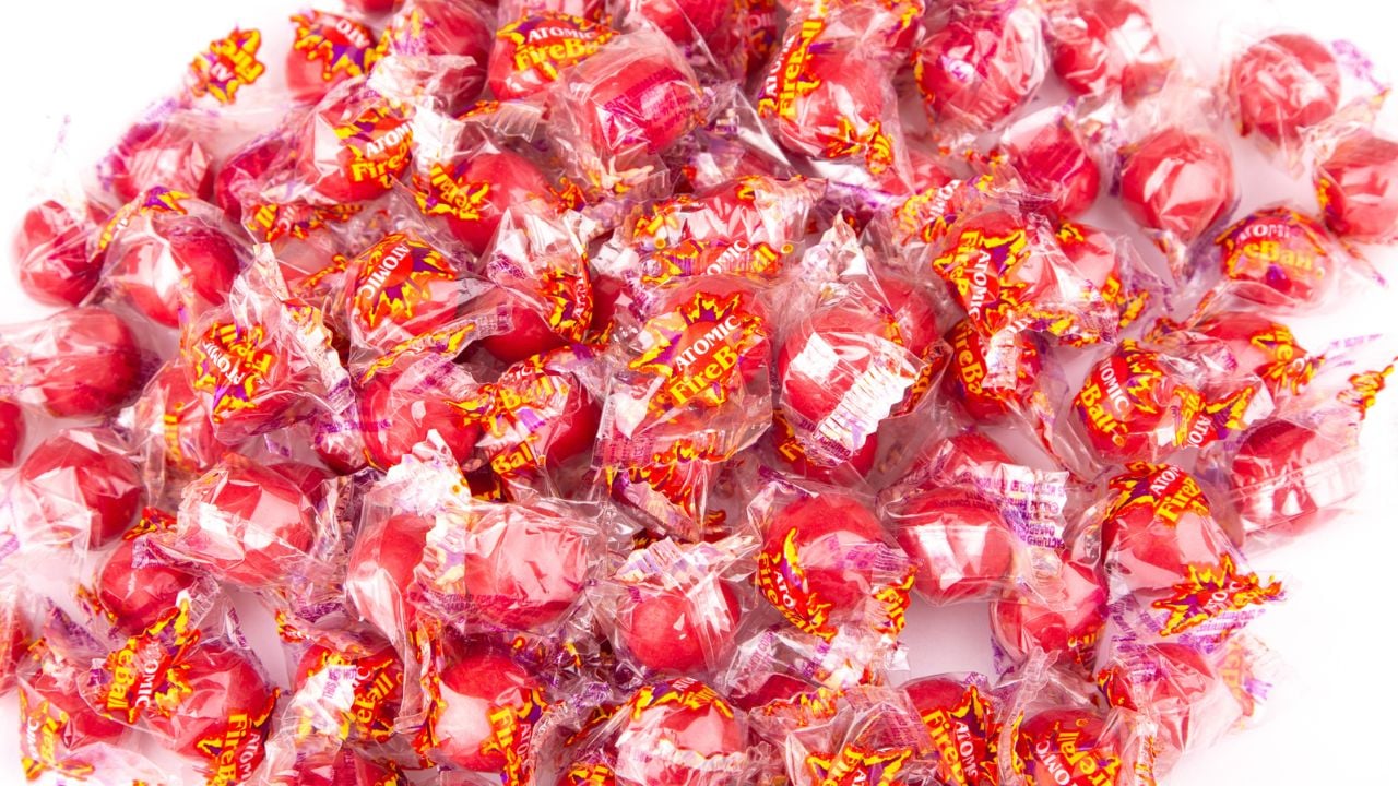 24 Old-Fashioned Candies That Need To Make a Comeback - Mindfully American